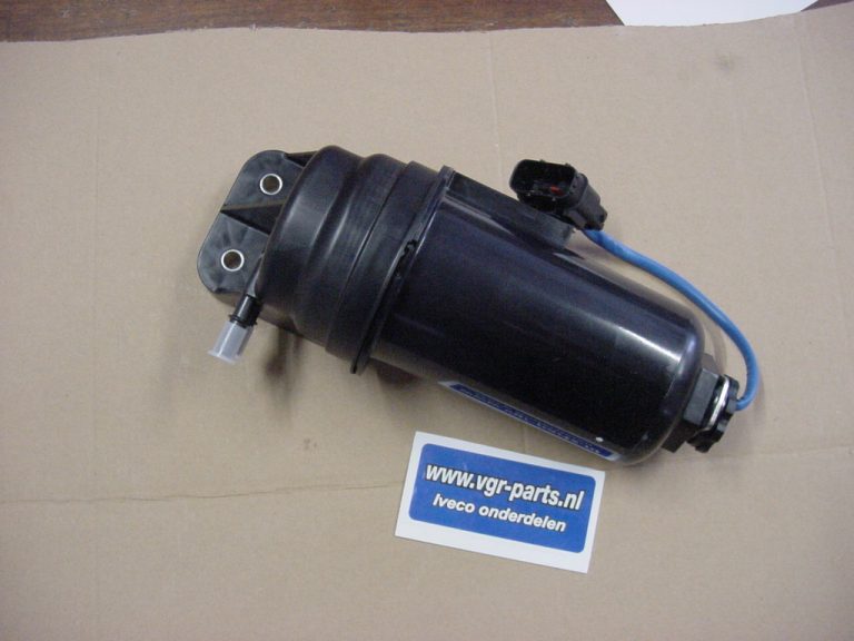 Brandstoffilter huis 2014 lang - vgr-parts.nl - Iveco onderdelen